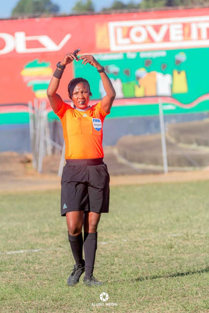 MERCY KAYIRA PIONEERING REFEREE IN WOMEN AFRICAN CUP QUALIFIERS - Avant ...